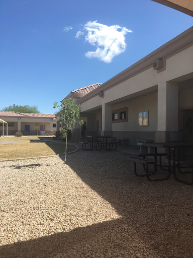 South Pointe High School - AZexplained