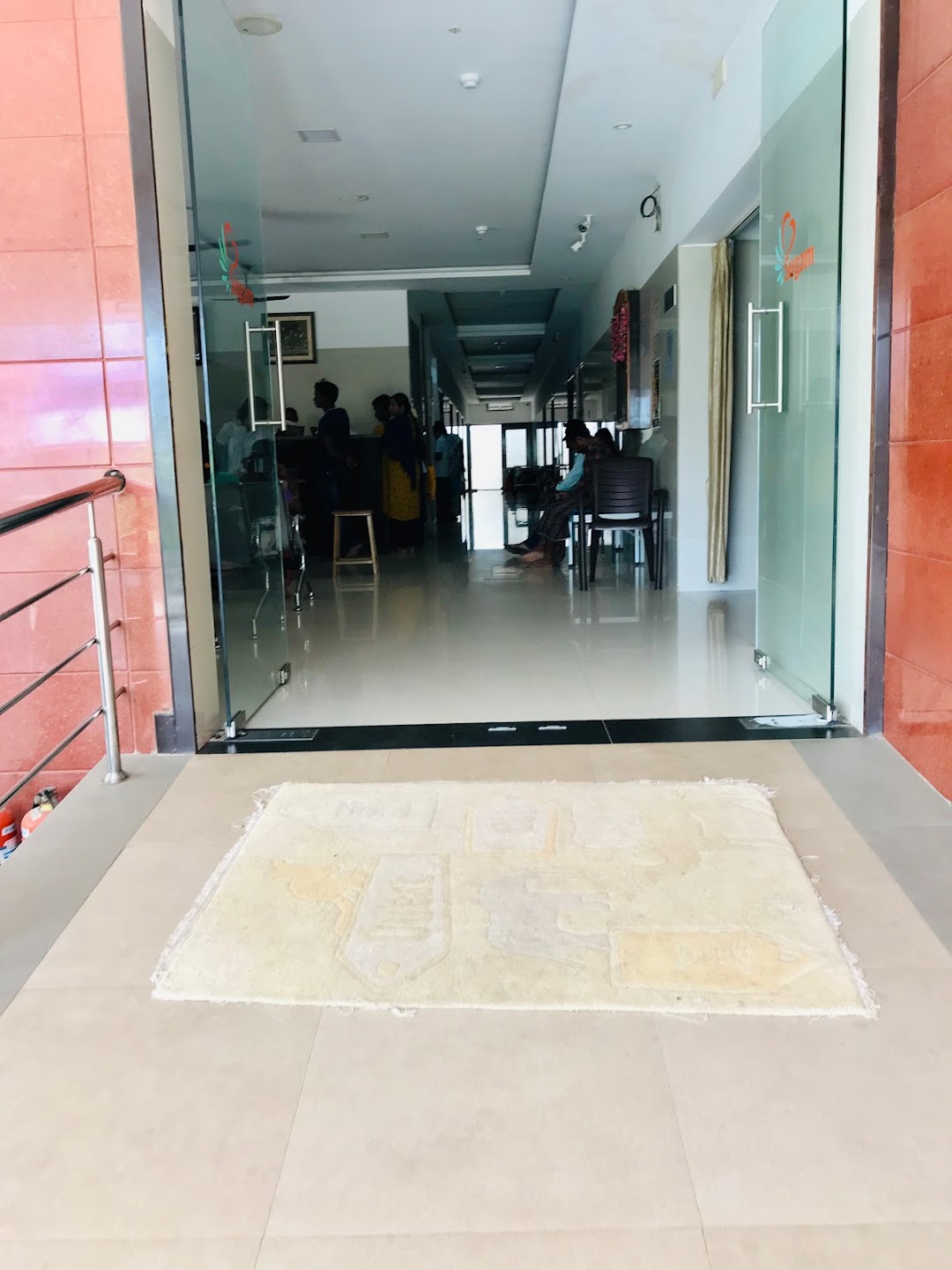 Sugam hospital in the city Velur