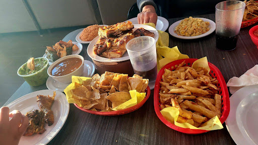 Restaurante El Pollo Asil en Tijuana