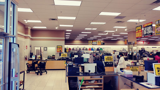 Shopping Mall «Watchung Square Mall», reviews and photos, 1515 US-22 ...