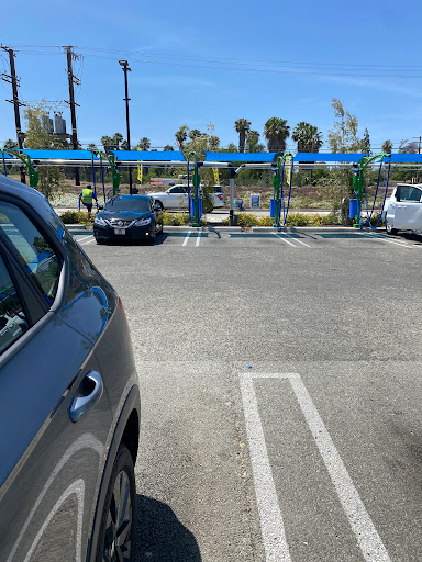 Zipline Express Car Wash Riverside. Riverside County. California - Sswash