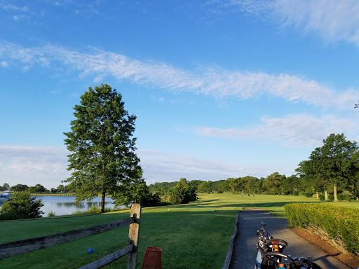 Golf Course «Merrick Golf Course», reviews and photos, 2550 Clubhouse ...