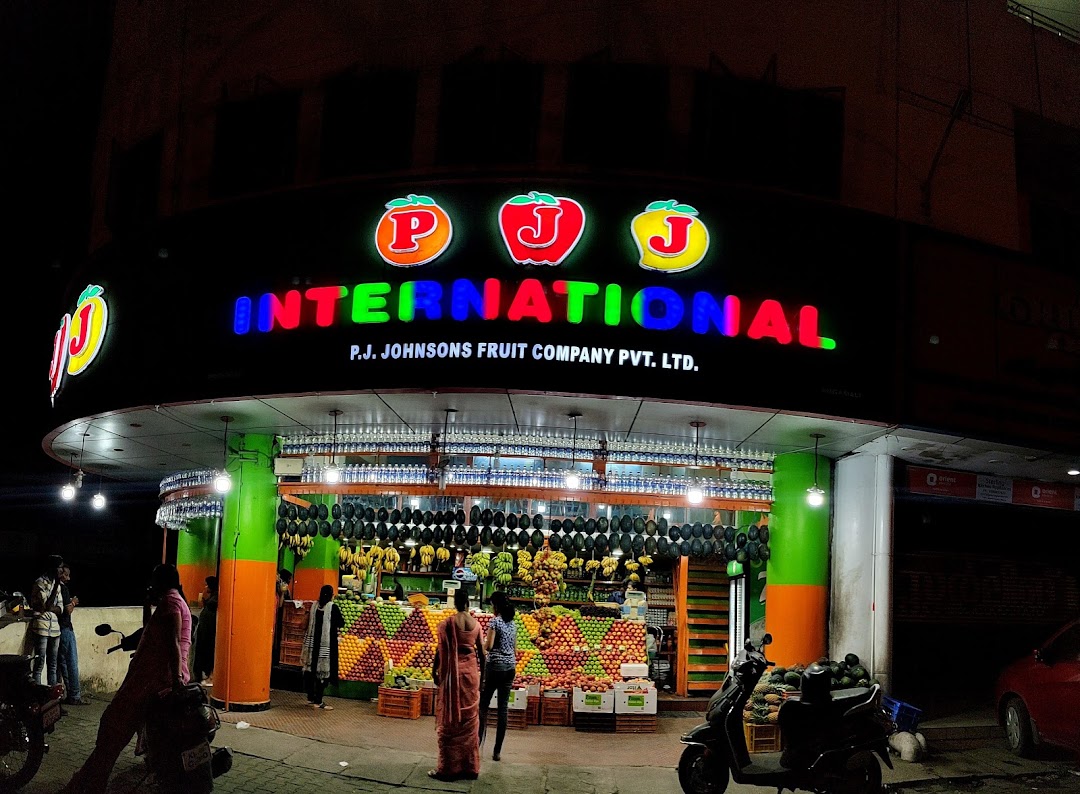PJJ Fruits in the city Kochi