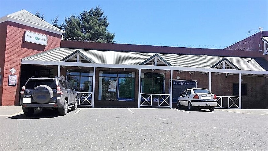 Arrie Nel Dales Pharmacy in the city Harrismith