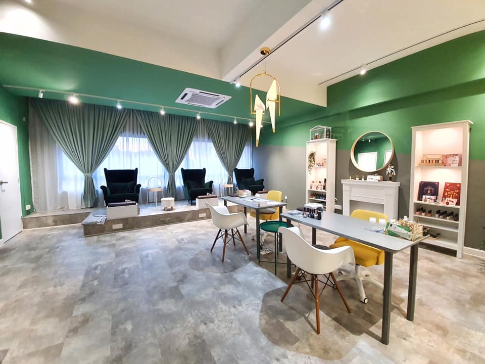 Lucille Villa Nail Service di bandar Kuala Lumpur