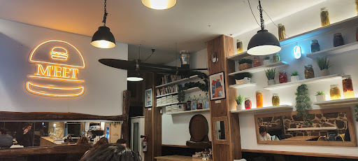 Restaurante MEET Burgers & cocktails Bilbao en Bilbao