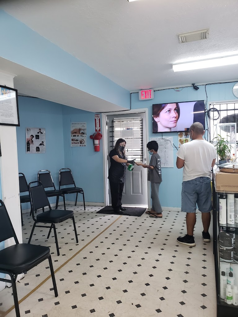 Cut & Style Beauty Salon and barber - Conroe, TX 77301 - Services and ...