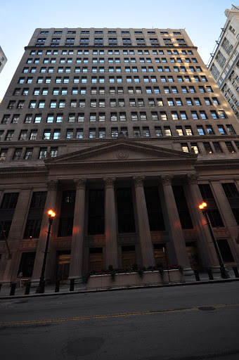 Bank «Federal Reserve Bank of Chicago», reviews and photos