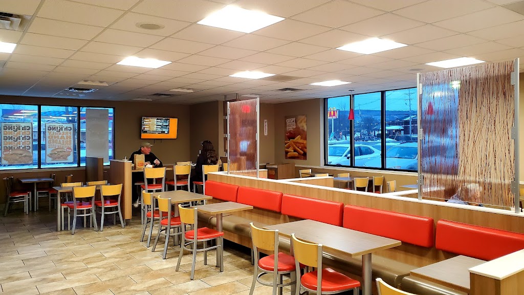 Burger King - St. Albans Town, VT 05478 - Menu, Reviews, Hours & Contact