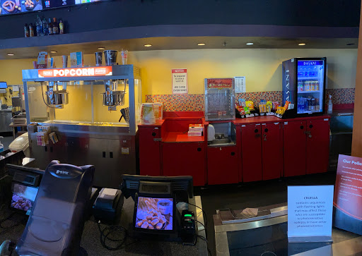 Movie Theater «AMC Hialeah 12», reviews and photos, 780 W 49th St ...