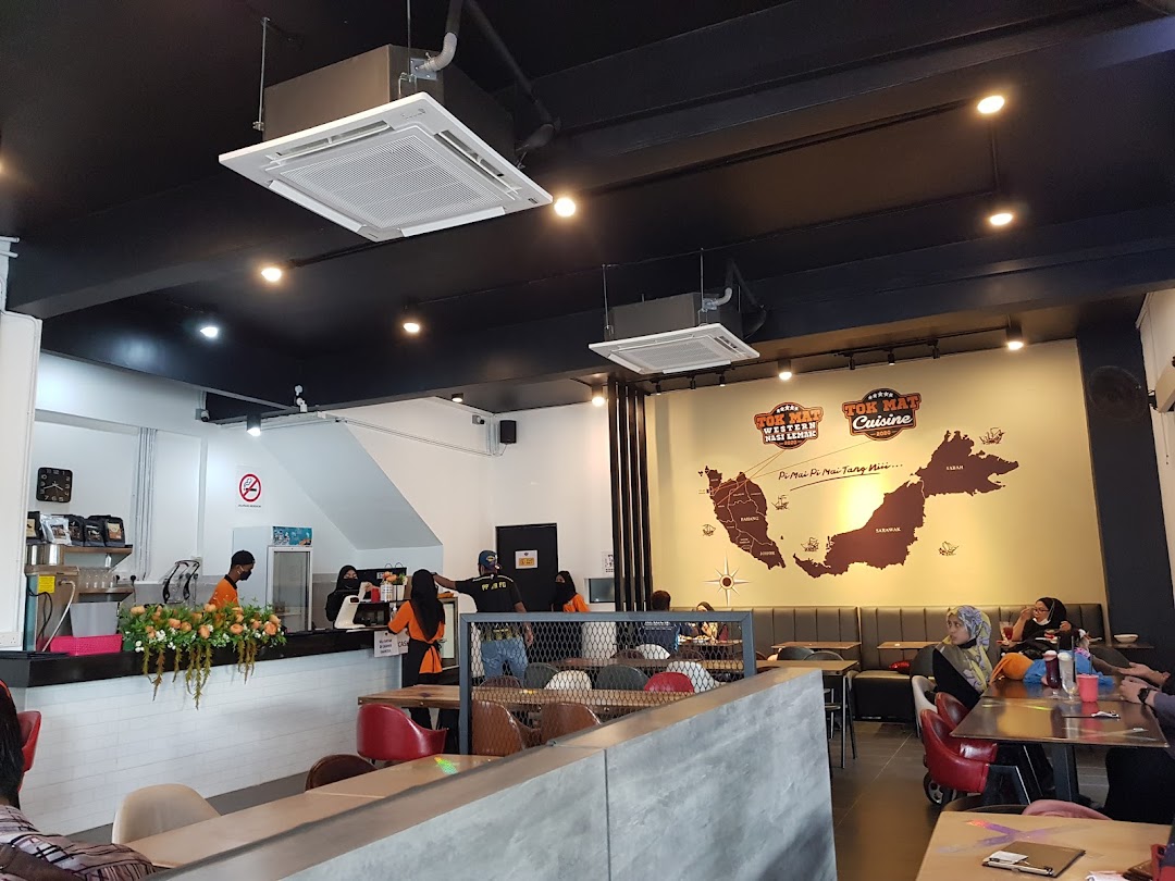 Tok Mat Western & Nasi Lemak di bandar Ipoh