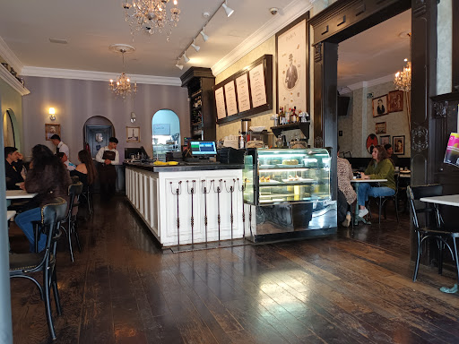 Restaurante Praga cafe en Tijuana