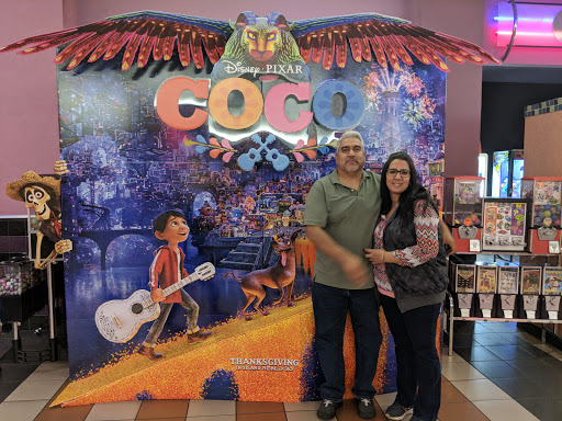 Movie Theater «Regal Cinemas Turlock 14», reviews and photos, 2323 W ...