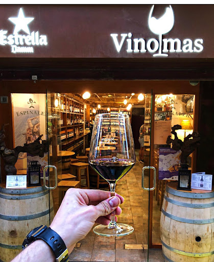 Restaurante Vino y Más Teatro en Alicante