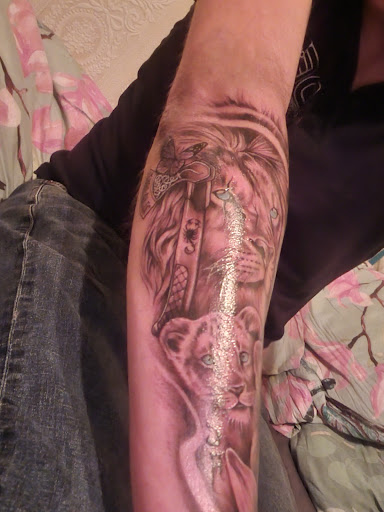 Best Sleeve Tattoo Shop | Tat2Holics: Choice For Den Haag