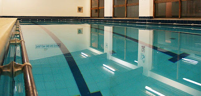 90 reviews of Oakleigh Park School of Swimming (Sports Complex) in ...