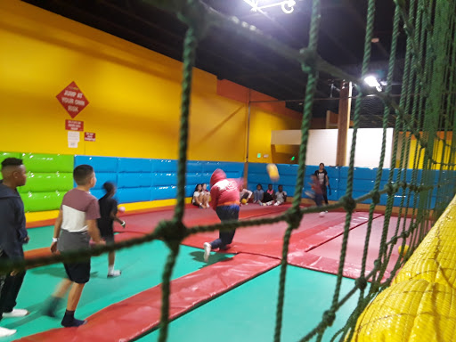 Amusement Center «Jumpoline Family Fun Center», reviews and photos ...