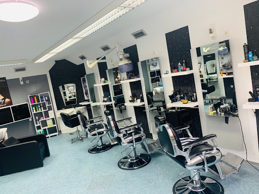 Infinity hairstyle Damen und Herren - Locations from All Over the World