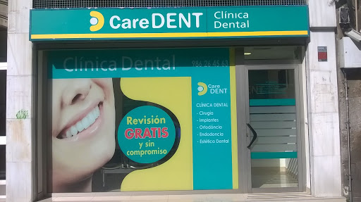 Clínica dental Vigo Caredent (Vigo)