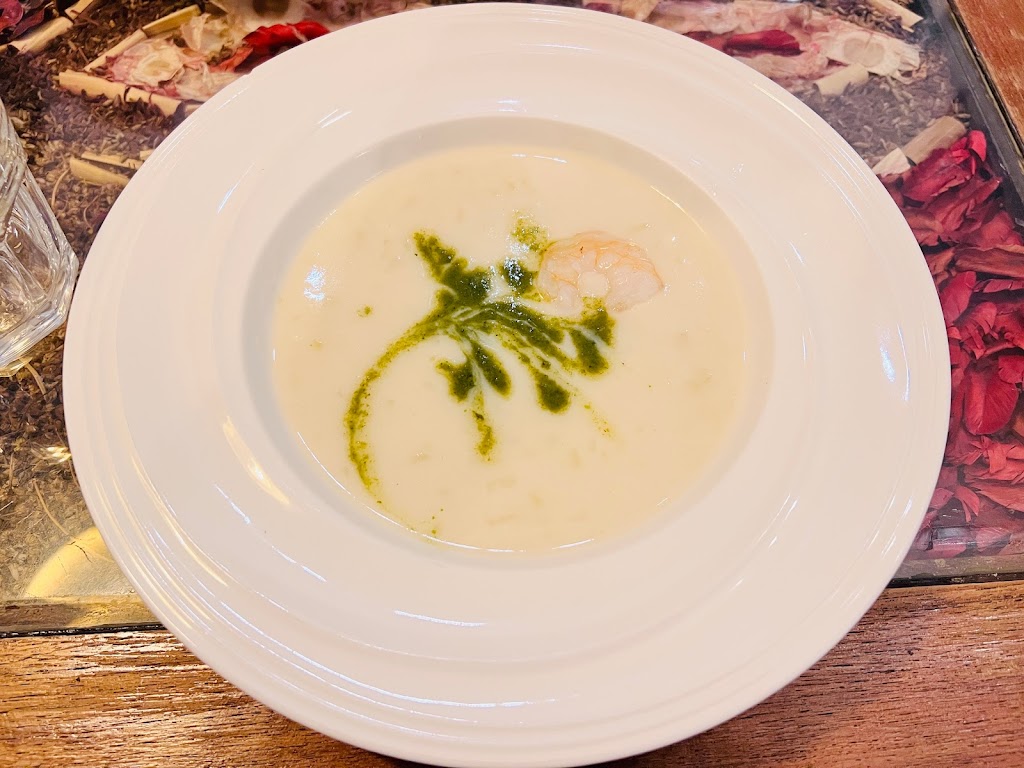 台中市西區 Uncle ALEX Kitchen 地中海風 家庭料理 - 台灣餐廳推薦 手搖推薦 甜點推薦 買一送一 優惠訊息