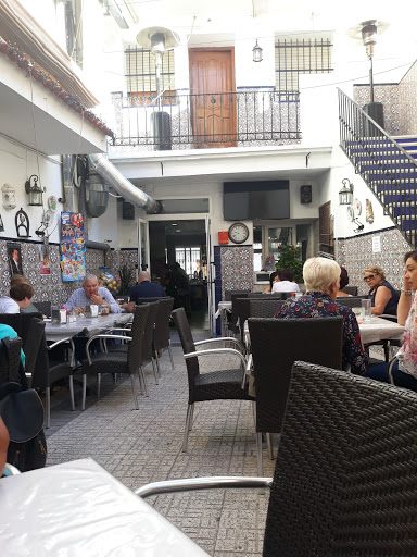 Restaurante Bar "La Plaza" en Palos de la Frontera
