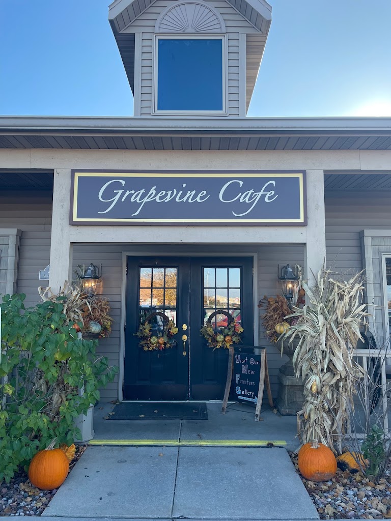 Grapevine Café - Green Bay, WI 54311 - Menu, Reviews, Hours & Contact
