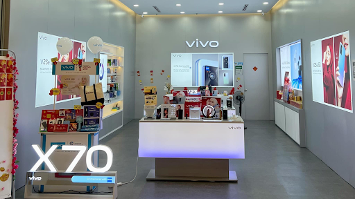 VIVO Concept Store @ Kluang Mall by MMG Distribution - Mobile Phone ...