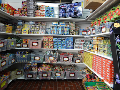 American Indepence Fireworks - 120 Sibley St, Hammond, Indiana - Zaubee