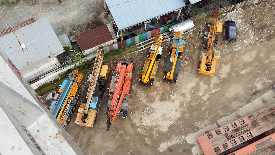 Advance Champion Crane & Transport Sdn Bhd di bandar Klang