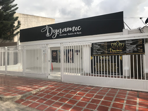 Dynamic Salón, Barber & Spa en Barranquilla