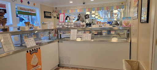 North Pole Fudge And Ice Cream Co - 618 Pine Knot Ave, Big Bear Lake ...