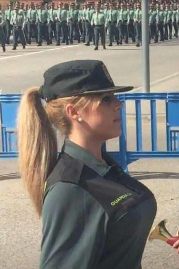 Viva la Guardia Civil-Imagen Graciosa de Hoy nº86249