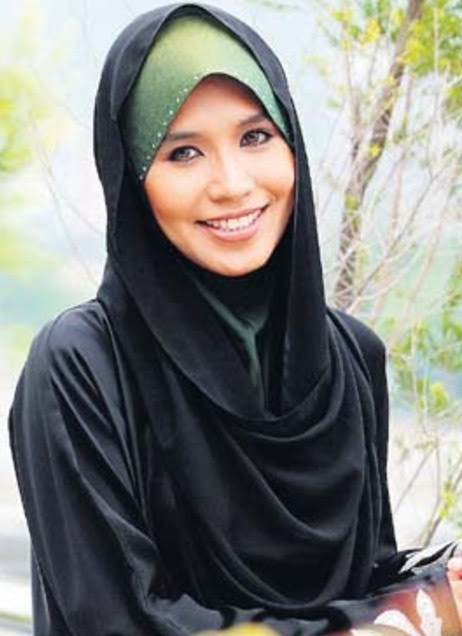 Masih Ingat Waheeda 'Wassini'? Ini Gambar Terbarunya Yang Mengejutkan ...