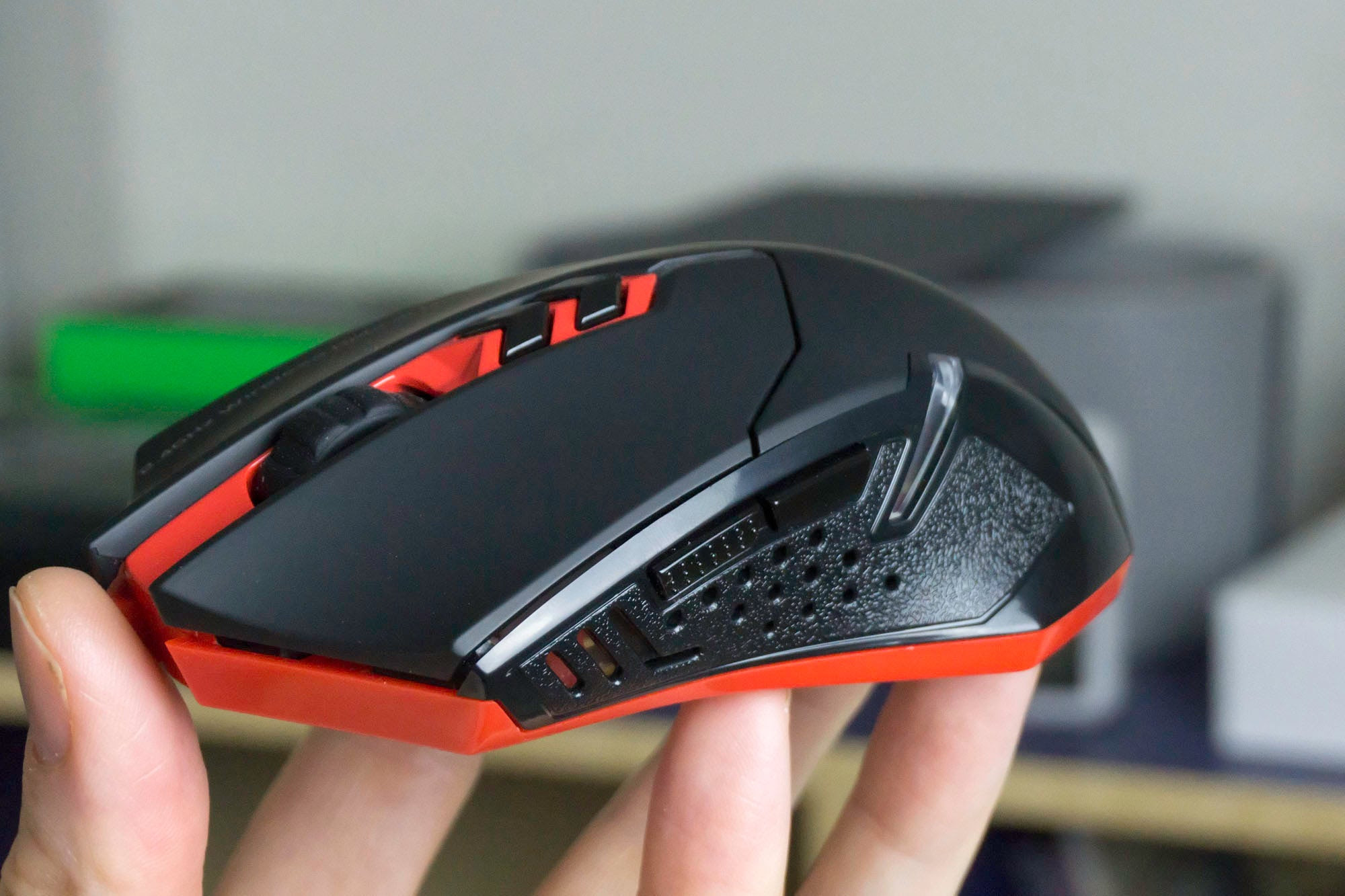 La coupe du Monde: Easterntimes Tech X-08 Wireless Gaming Mouse Review