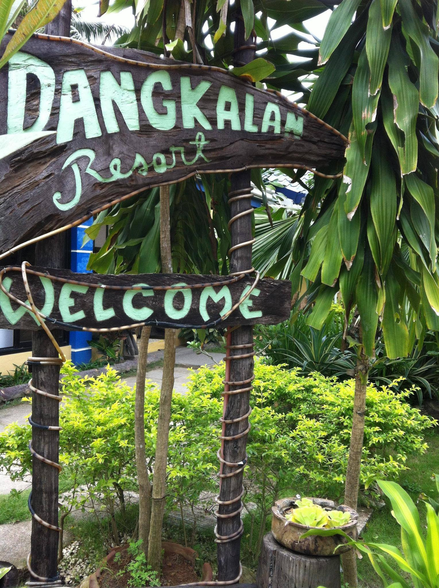 VeganBeats: Vegan Beatin' in the Philippines, day 2: Dangkalan Beach ...